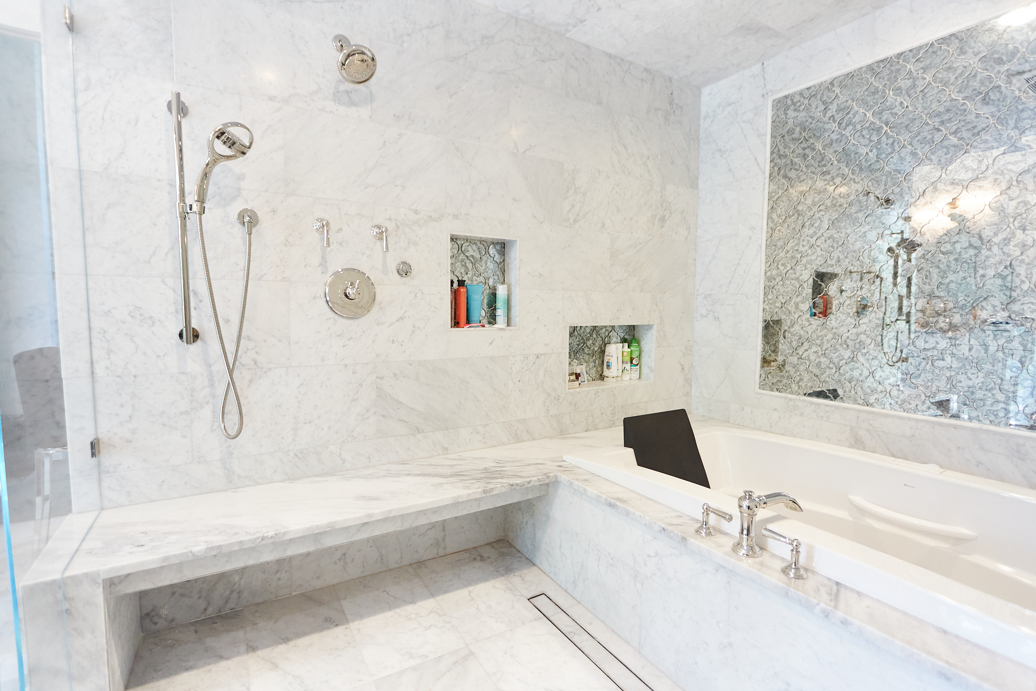 Benefits of Installing Large-Format Tiles in Modern Homes - Maranatha ...